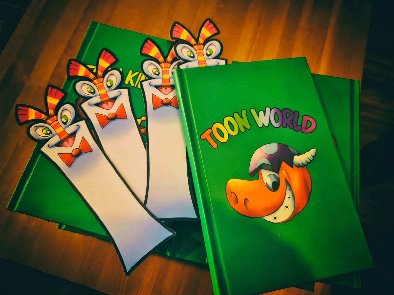 Toon World & Toon Kingdom Notebooks | Toon Bookmark Free – Gaia Oricards Shop